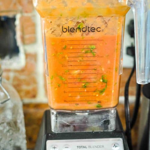 Fresh Garlic-y Blender Salsa (better than restaurant style!)