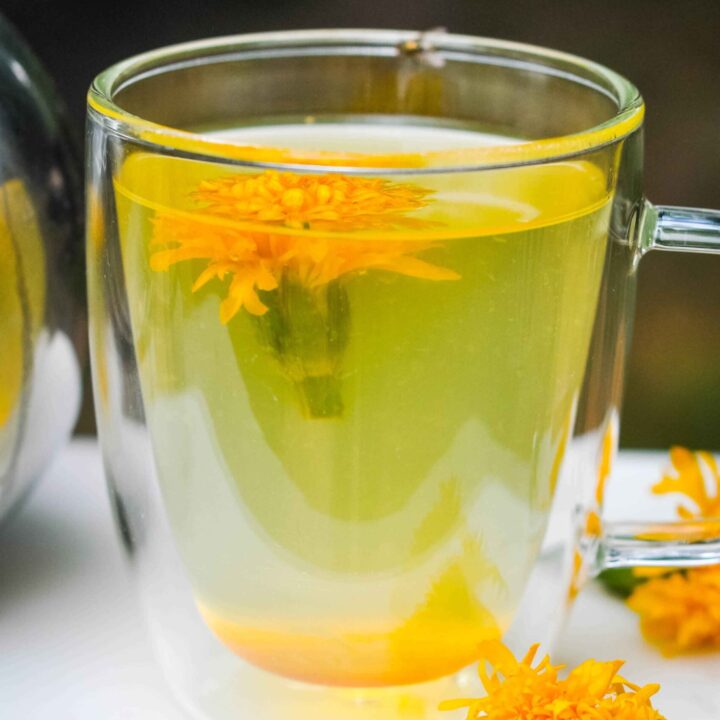 Calendula Tea Benefits & Recipe (+17 Other Ways to Use Calendula)